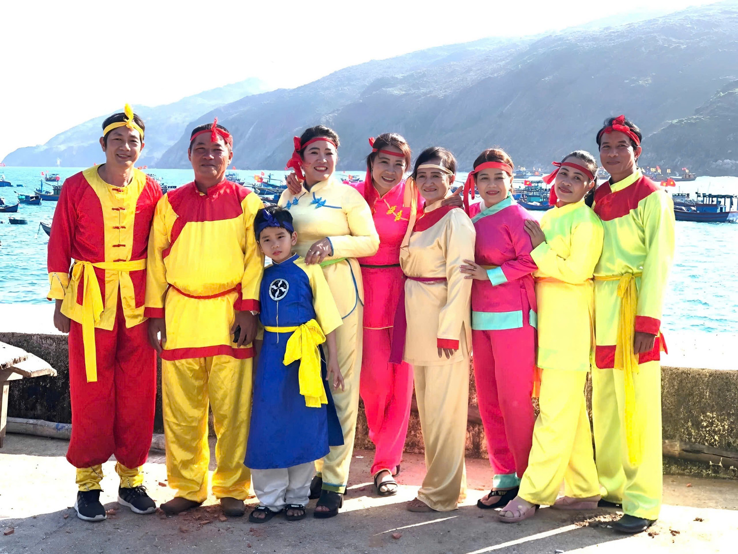 Gia đình thắp lửa bài chòi, giữ gìn di sản quê hương | Báo Gia Lai điện tử