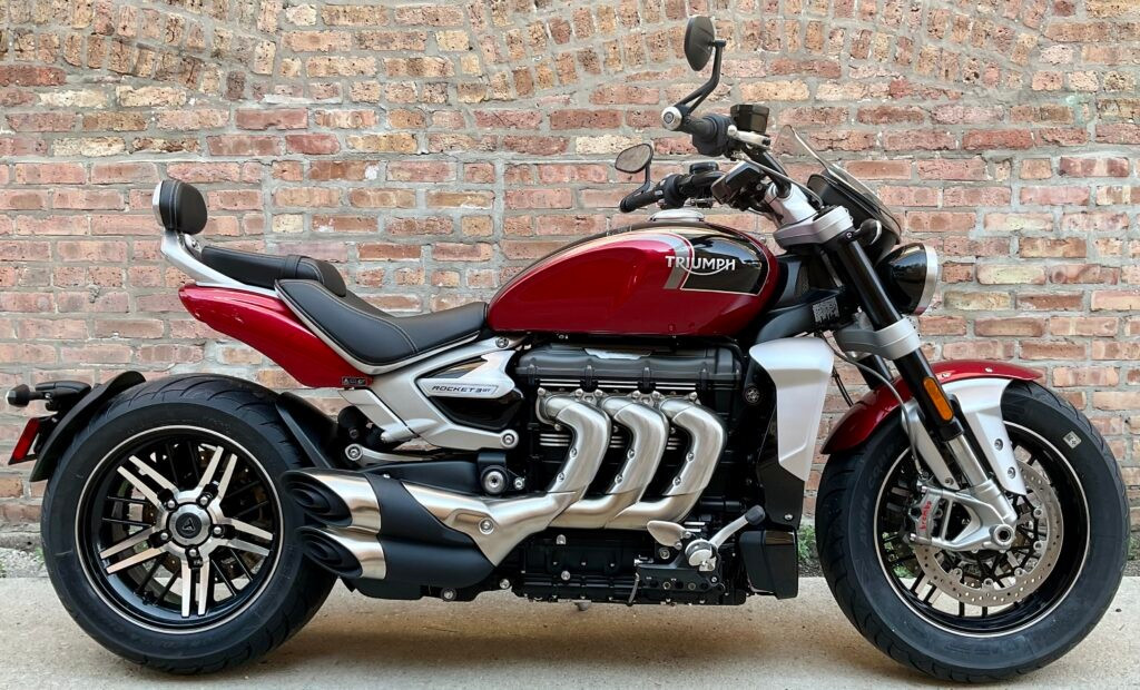 Triumph Rocket 3 GT: Mô tô hạng nặng với khối động cơ cực đại giá 899 ...