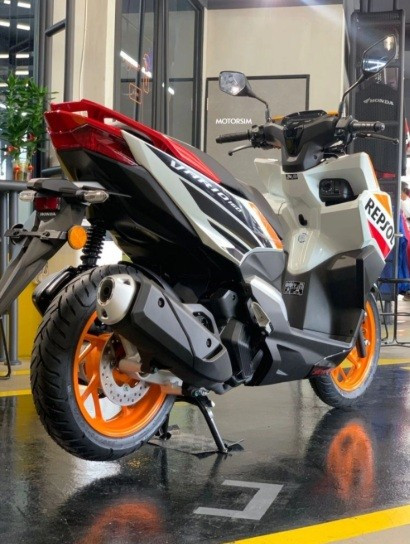 Honda Vario 160 Repsol về VN giá 100 triệu | Báo Gia Lai điện tử