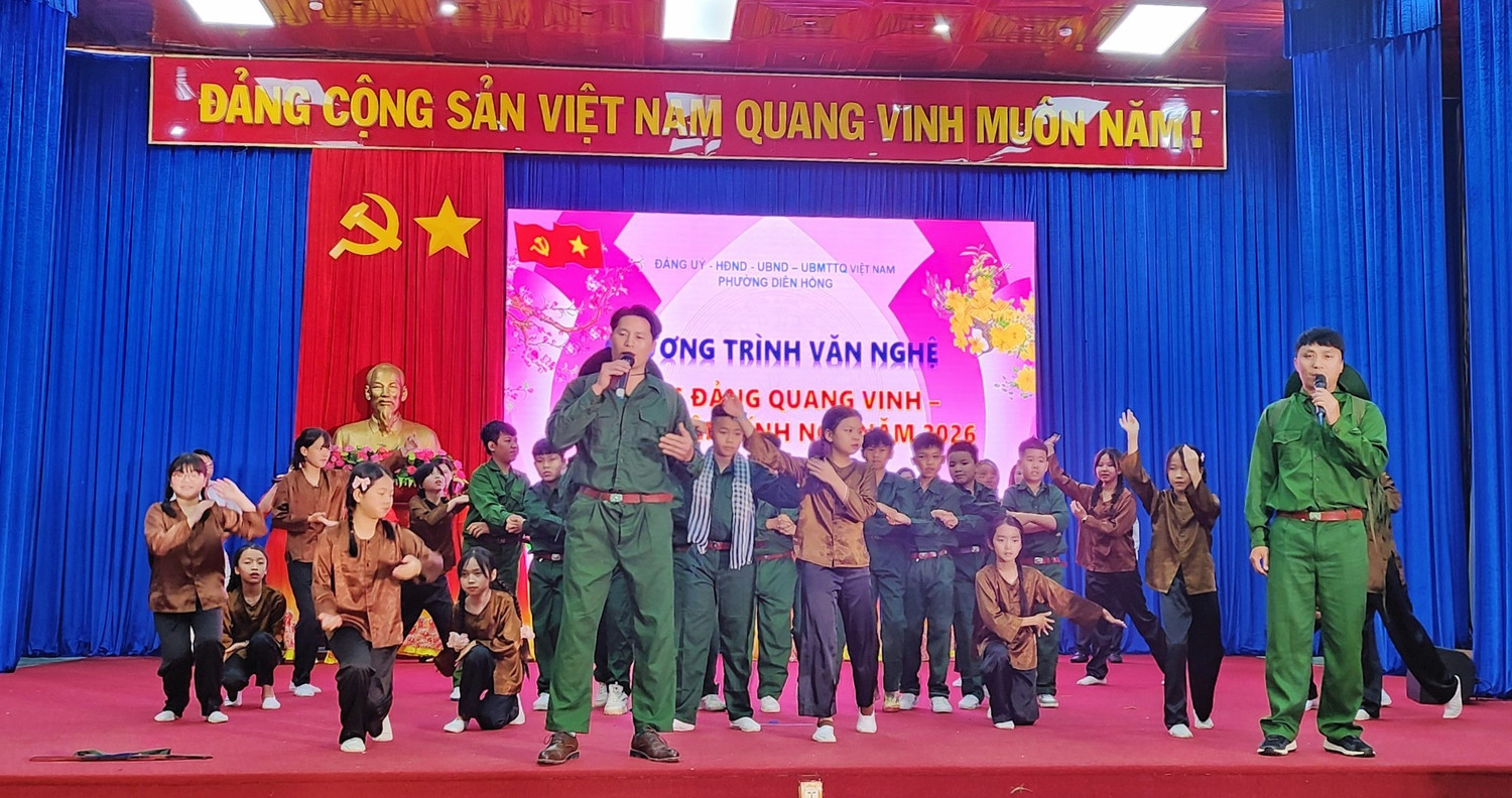 Phường Diên Hồng tổ chức chương trình văn nghệ “Mừng Đảng quang vinh ...