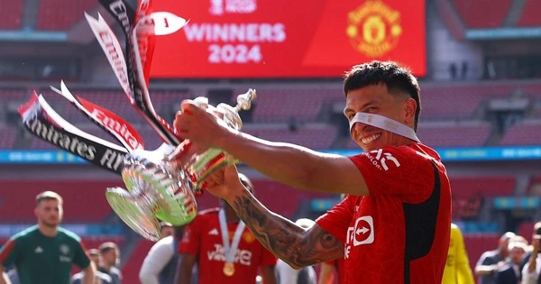 Man United vô địch FA Cup, Chelsea xuống Cúp C3 châu Âu, Newcastle ra ...