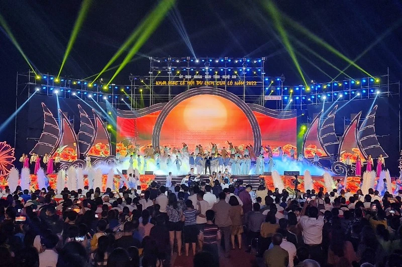 Khai mạc Lễ hội du lịch Cửa Lò | Báo Gia Lai điện tử