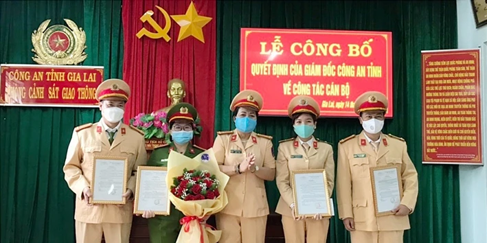 Công bố các quyết định của Giám đốc Công an tỉnh Gia Lai về công tác ...